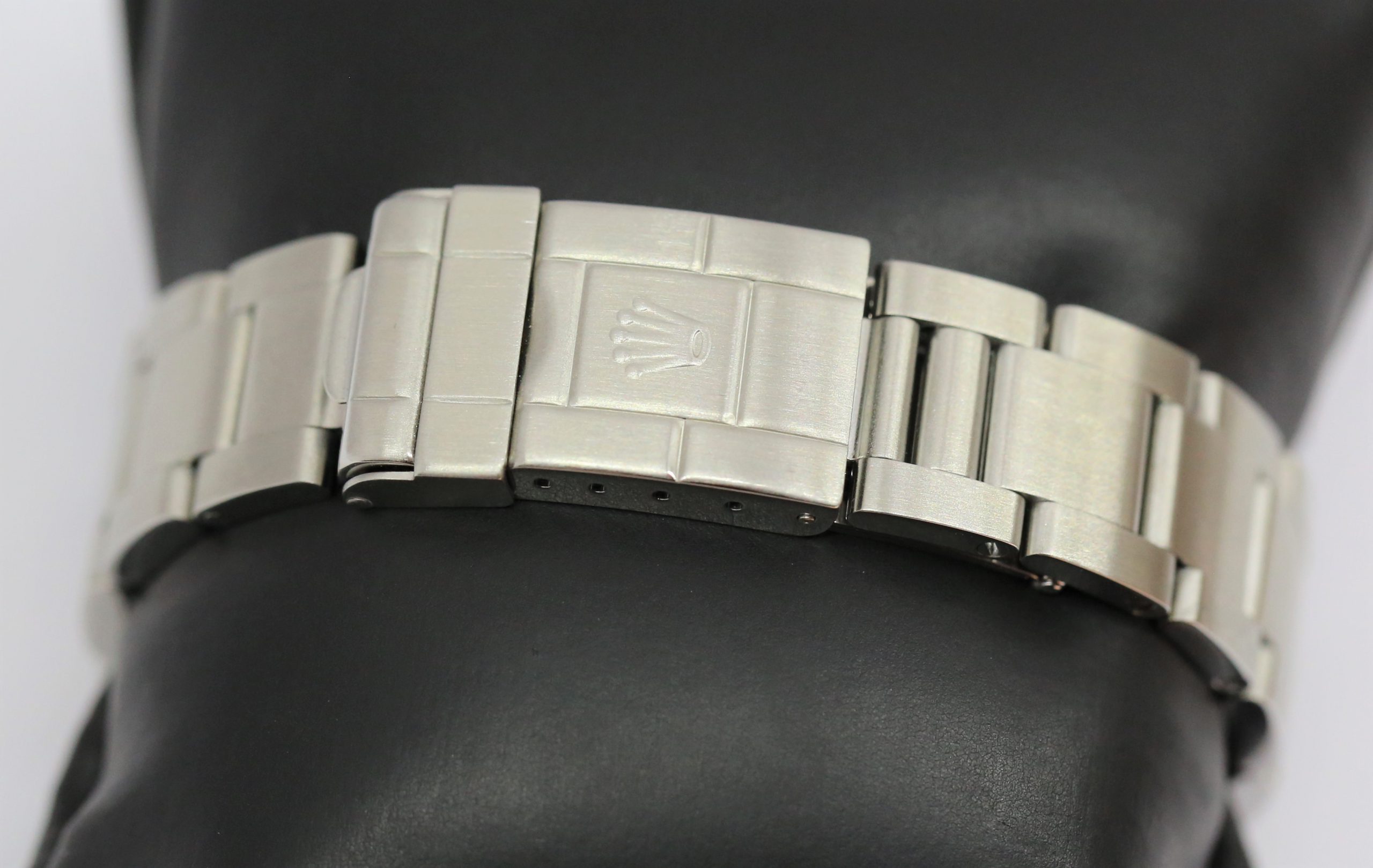Rolex Oyster Perpetual Explorer 1 in stainless steel, Black Tritium 3 ...