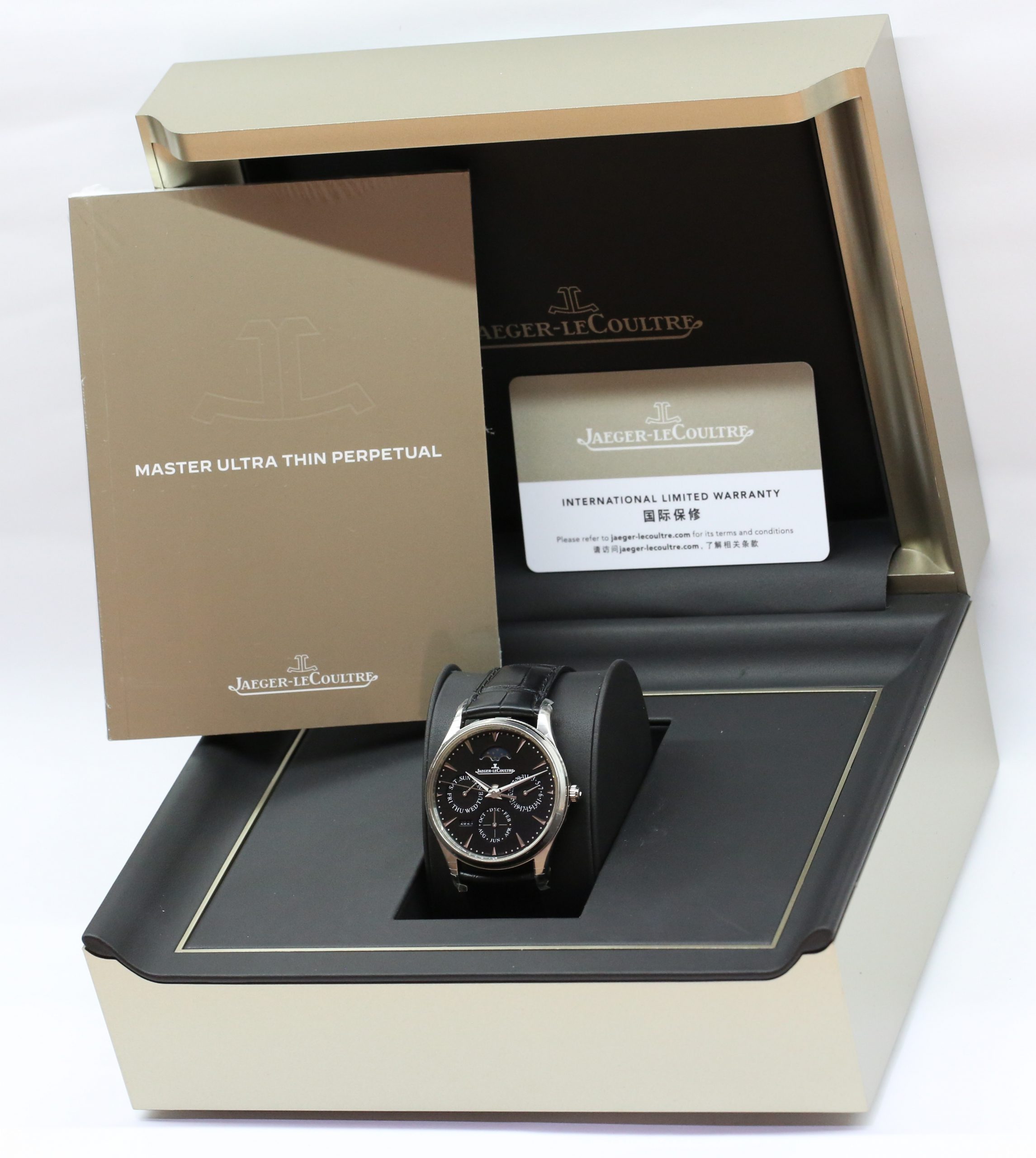 Jaeger LeCoultre Master Ultra Thin Perpetual Calendar Automatic in ...