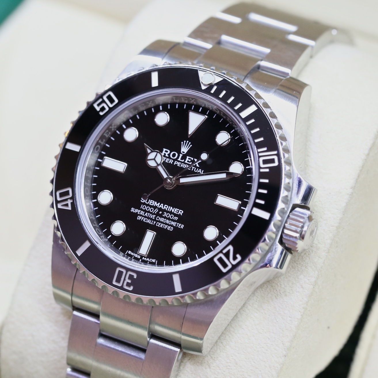 Rolex Submariner Ceramic Bezel, Non-Date 40mm in Stainless Steel on a ...