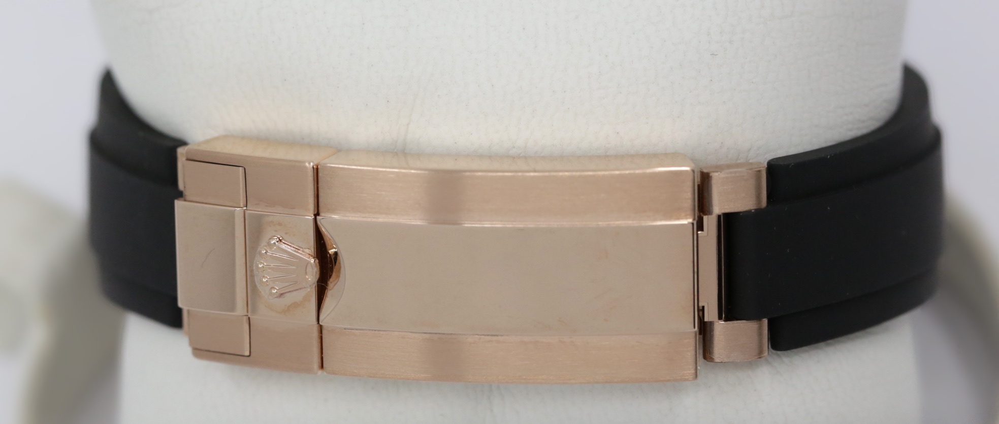 Rolex Oyster Perpetual Yacht-Master 40, in 18ct Everose Gold, Black ...