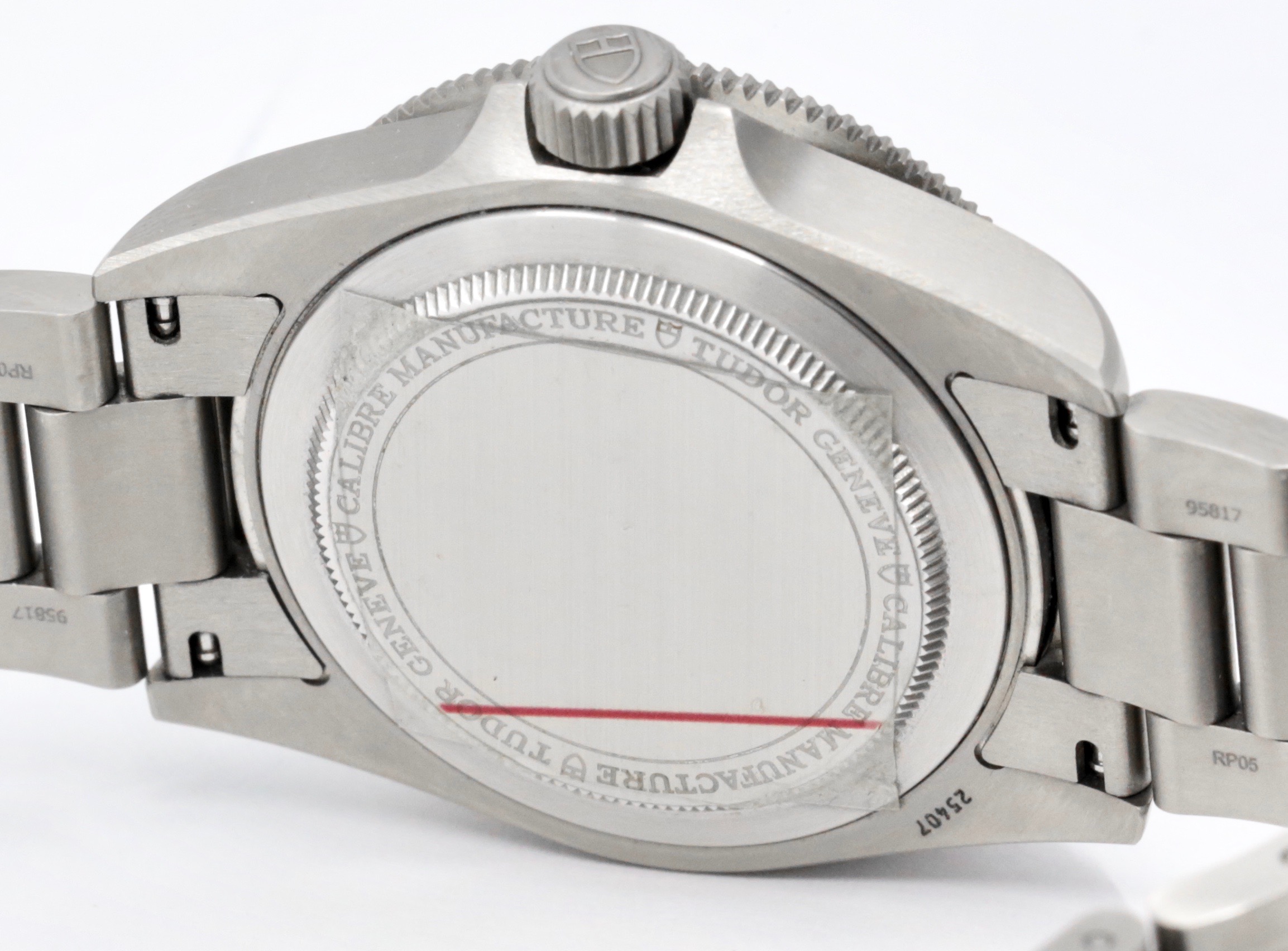 Tudor Pelagos 39 in Titanium, with a Black index dial and black ceramic ...
