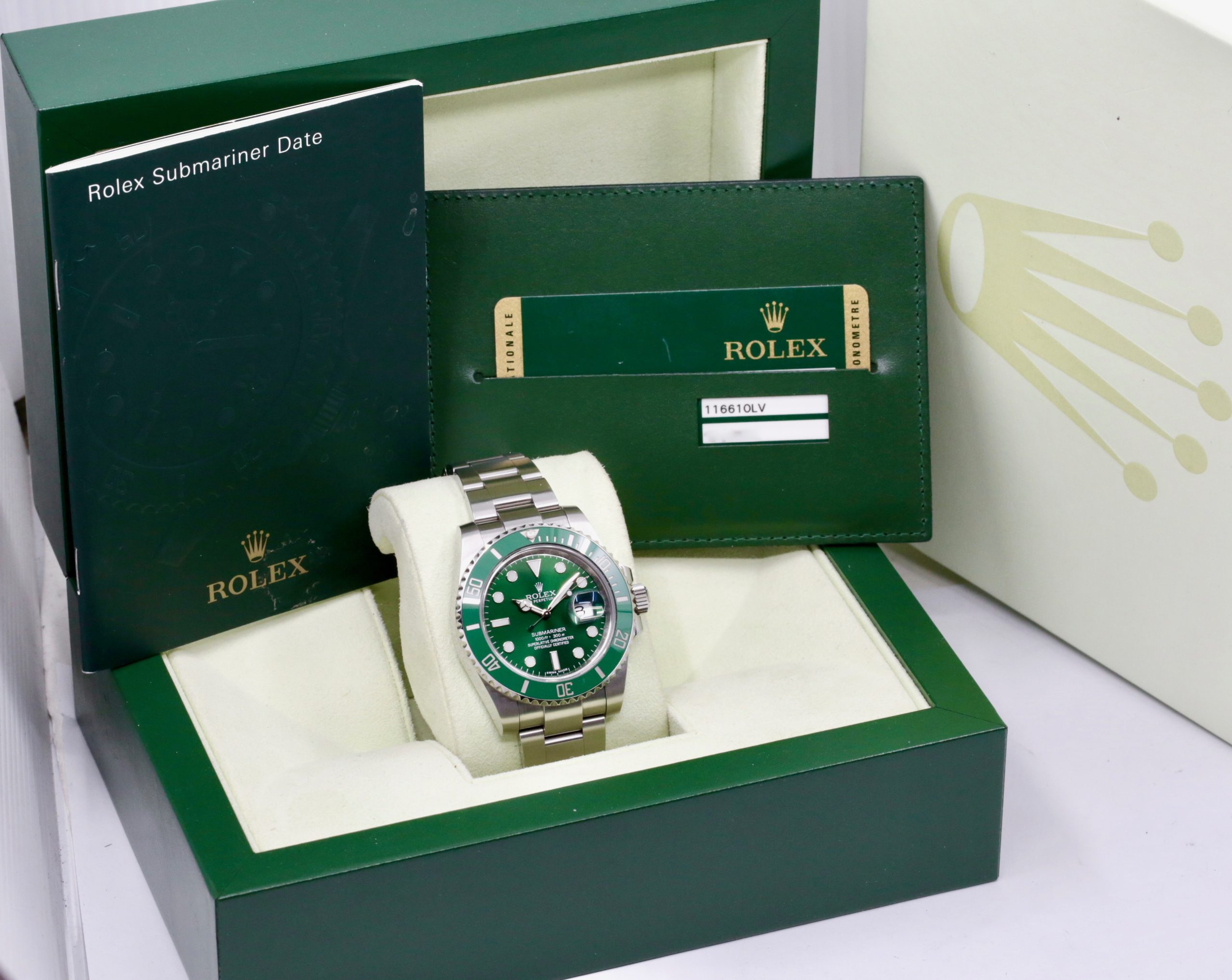 Rolex Submariner Date "HULK", 40mm, Stainless Steel, Green Index Dial ...